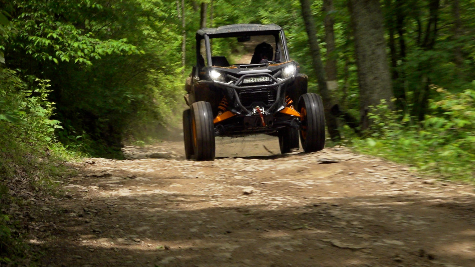 2021 Can-Am Commander 1000R XT-P Test Review | UTV On Demand